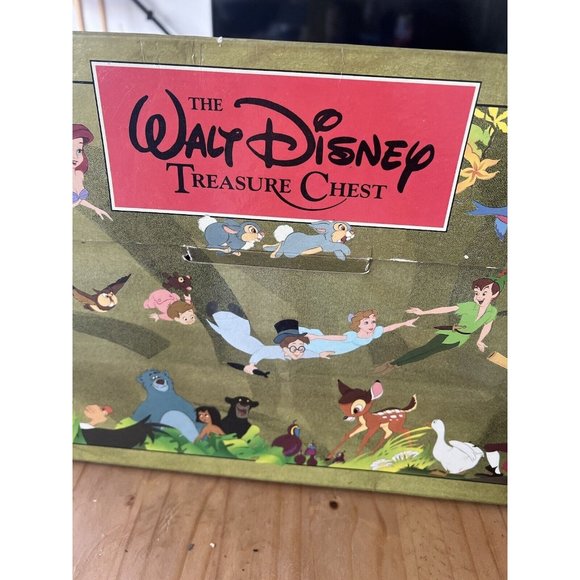 Disney | Other | Vintage 991 Walt Disney Treasure Chest Set Of 5 Jumbo ...
